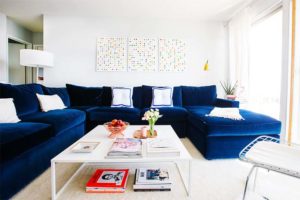 Sofá azul - Como combinar com a decoração? Dicas e inspirações!