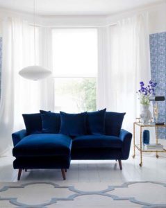 Sofá azul - Como combinar com a decoração? Dicas e inspirações!